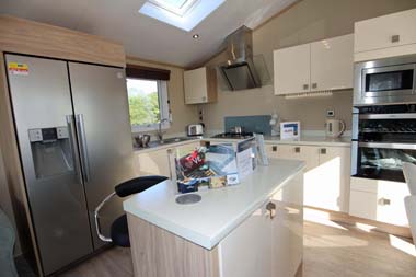 2016 Regal Hamilton Lodge review - Leisuredays News