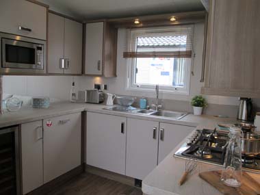 2016 Swift Chamonix Lodge review - Leisuredays News