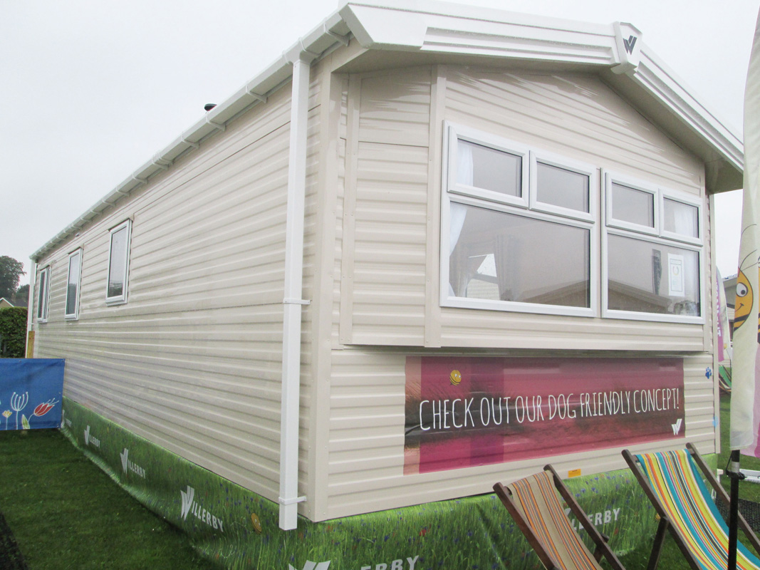 Dog friendly Willerby Lymington static caravan Review - Leisuredays