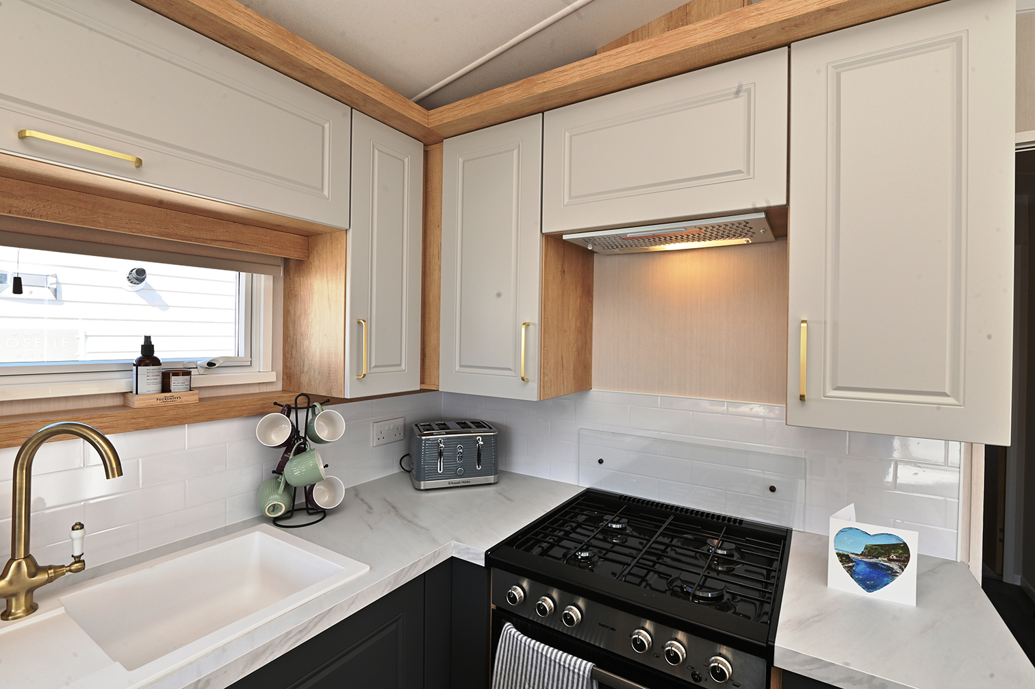 2023 Swift Bordeaux static caravan review - Leisuredays News