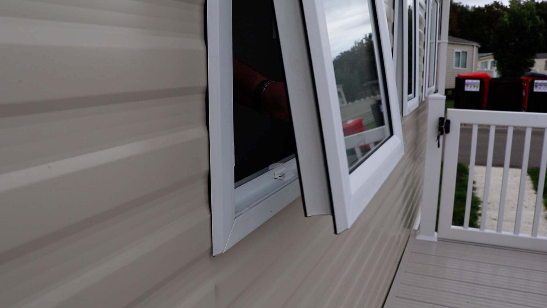 Video: How to spot and prevent damp in your static caravan ...