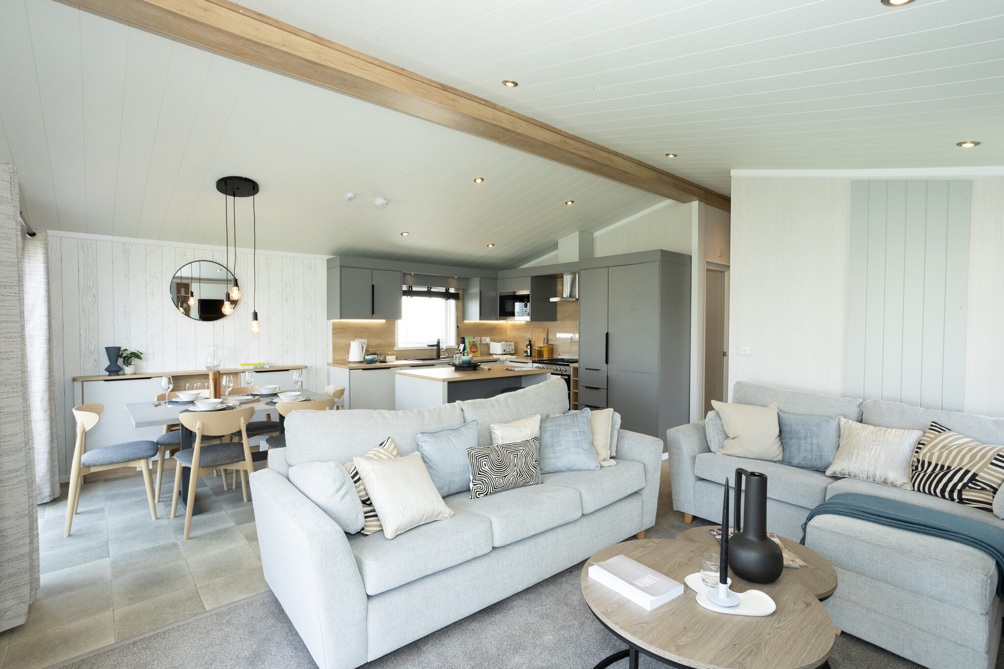 2024 Swift Edmonton holiday lodge review - Leisuredays News