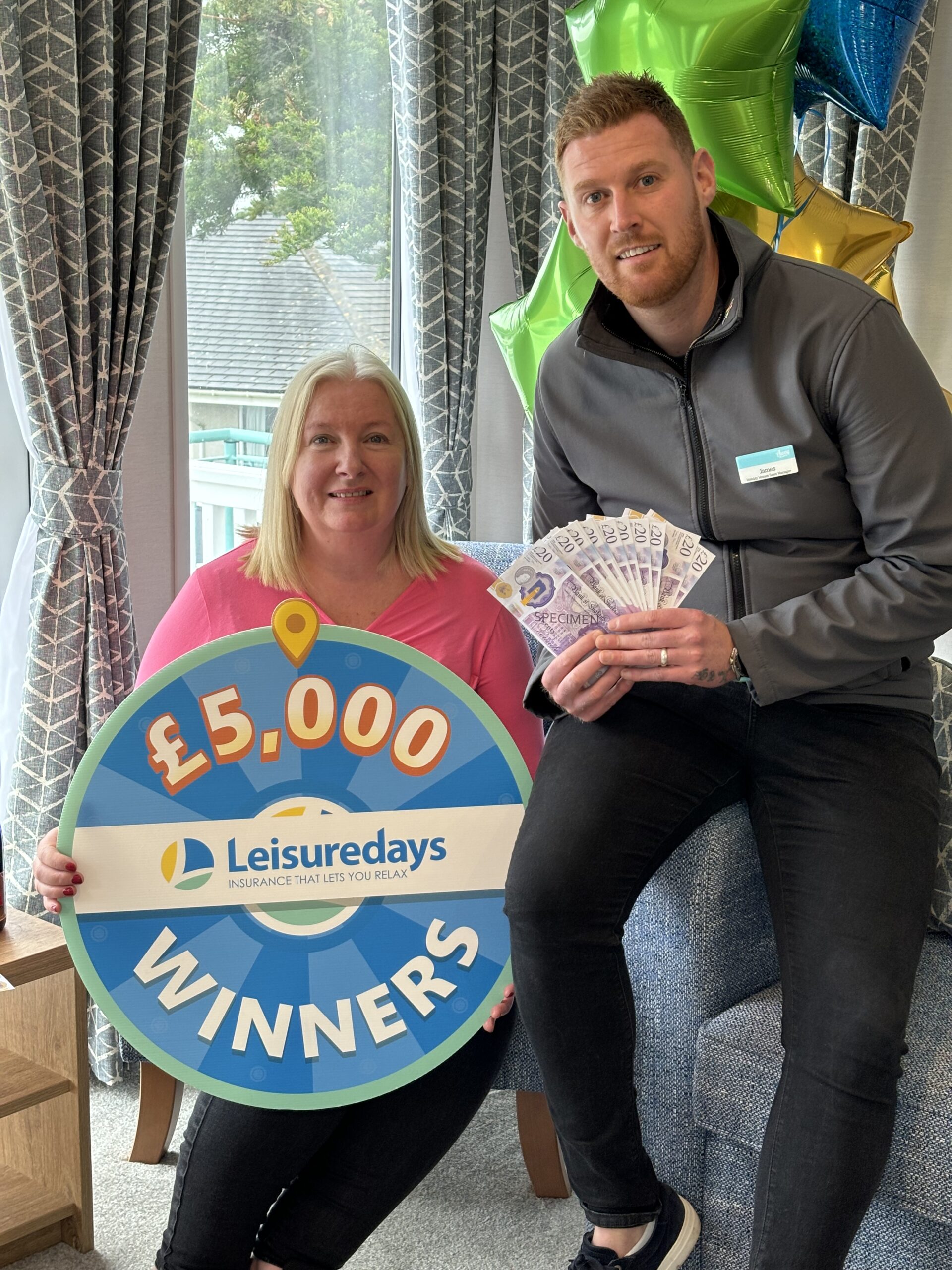 Holiday caravanner wins £5000 insurance prize from Leisuredays ...