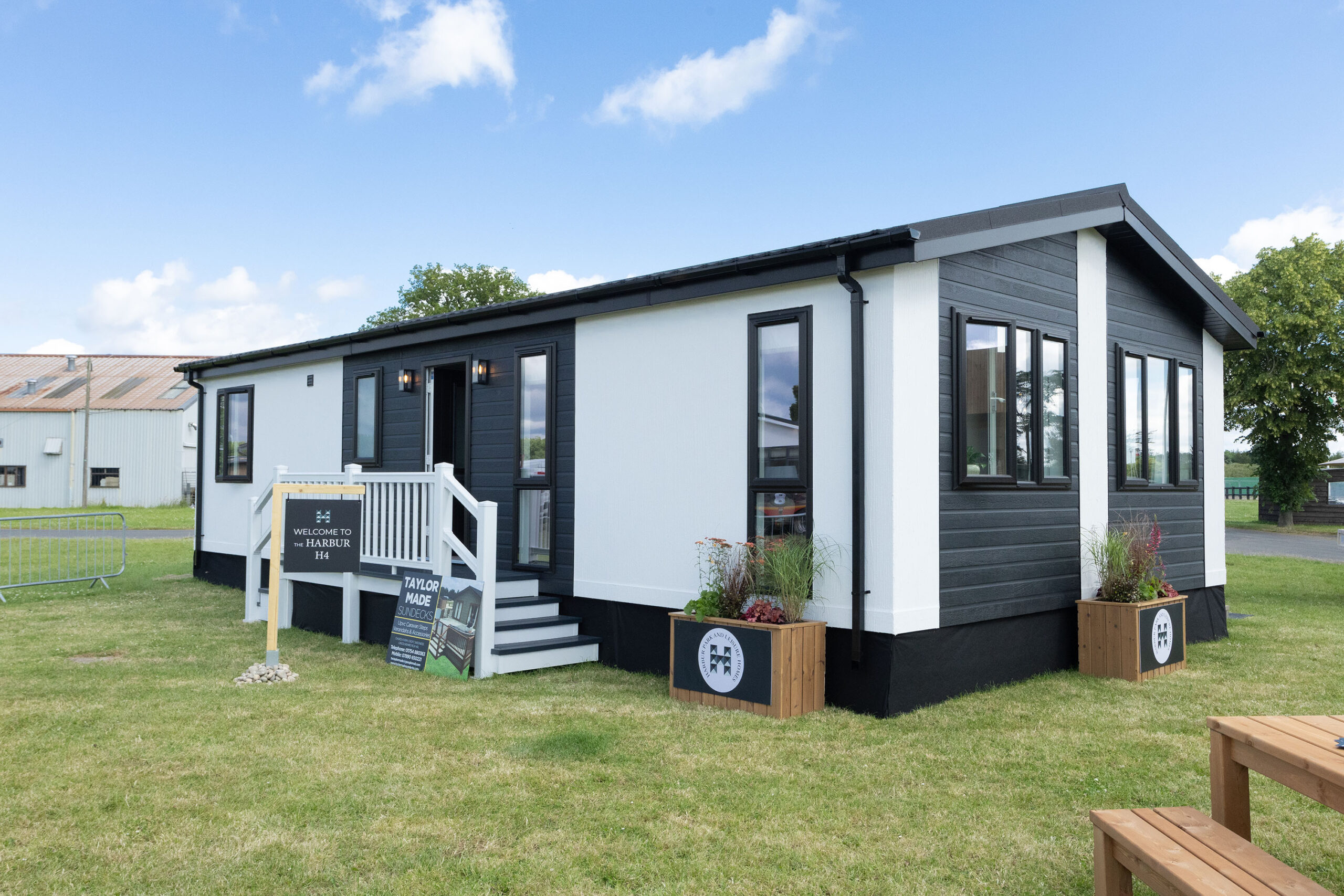 2025 Harbur H4 holiday lodge review - Leisuredays News